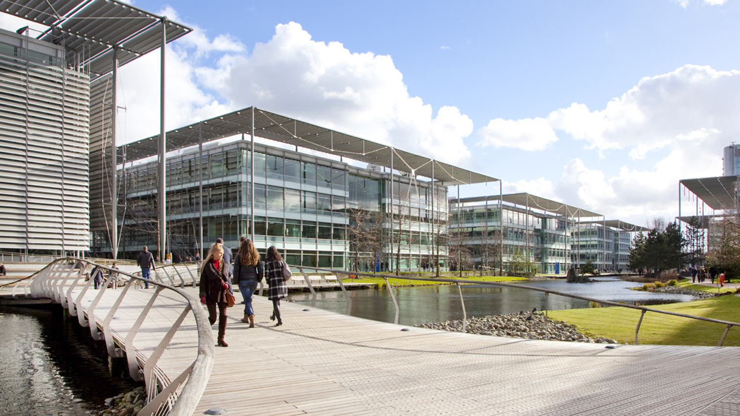 Power Road Studios - Studio 5 - Frost Meadowcroft