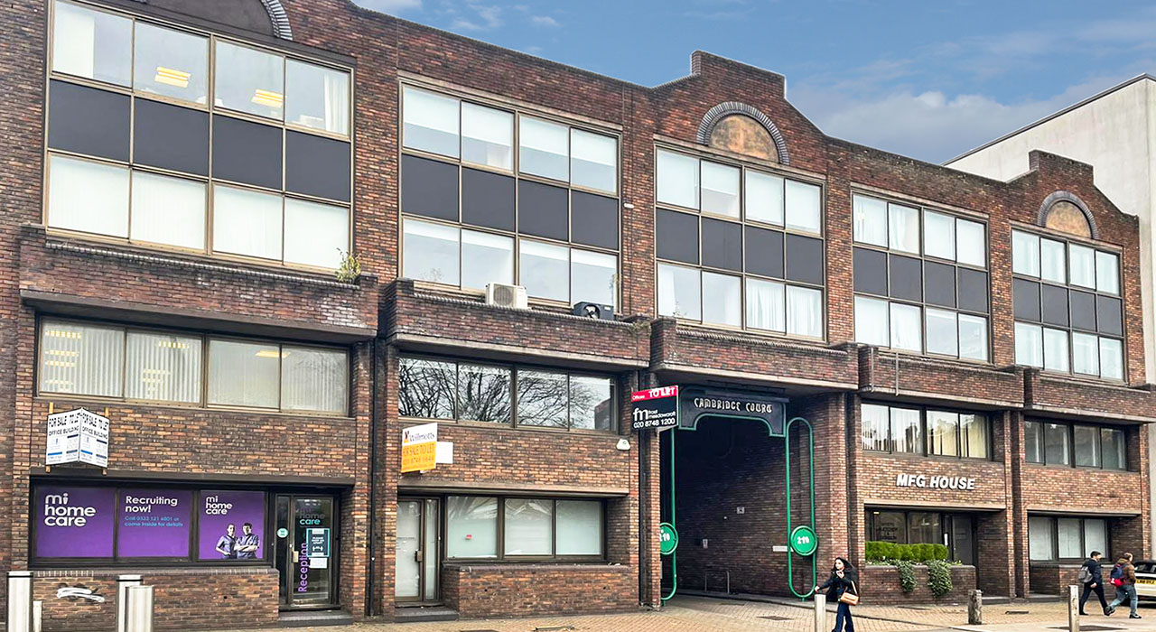 Colet Court - Frost Meadowcroft