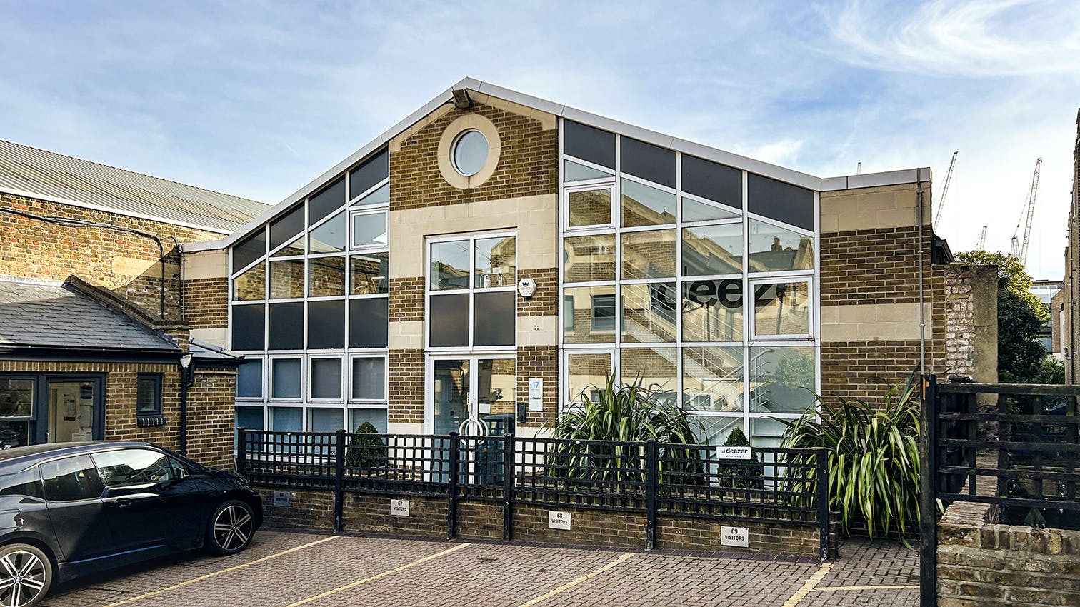 17 Berghem Mews - Frost Meadowcroft